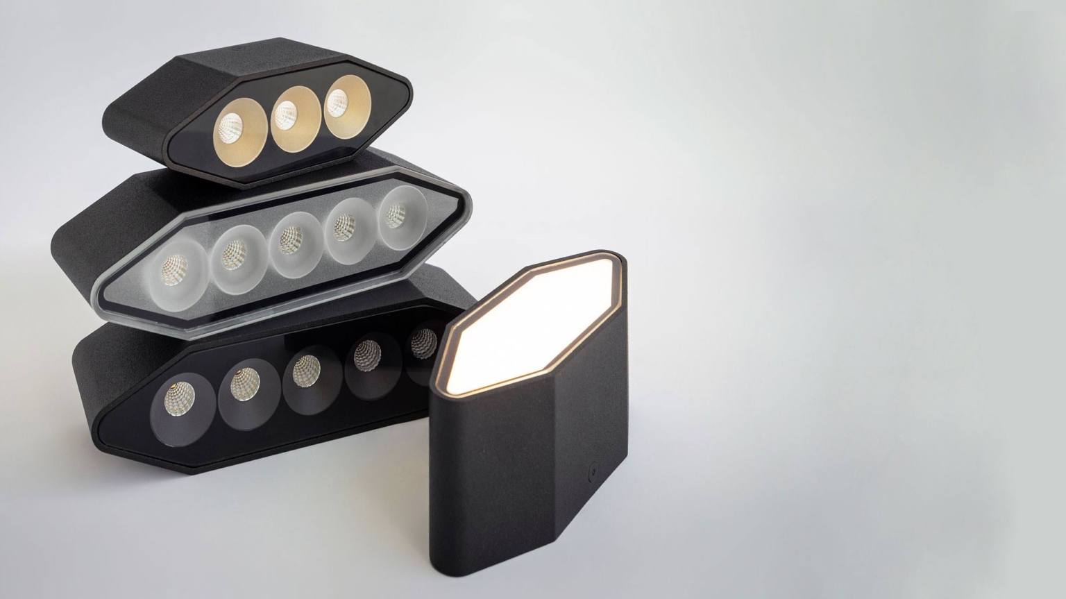 Avaleht — Hektor Light