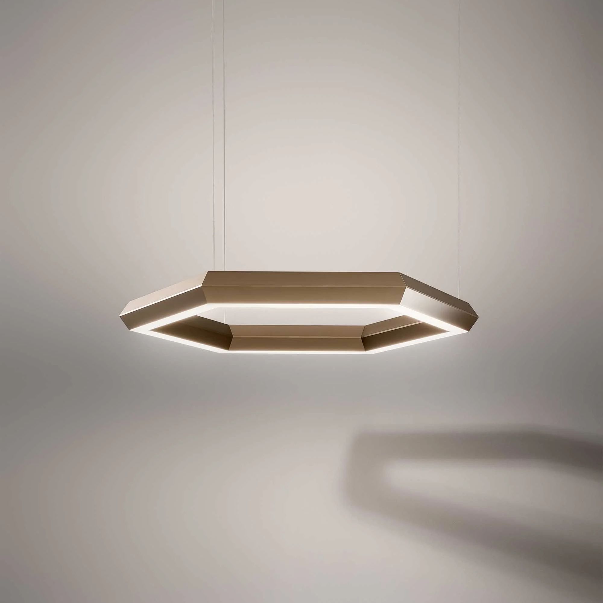 Rippvalgusti Exagon — Hektor Light